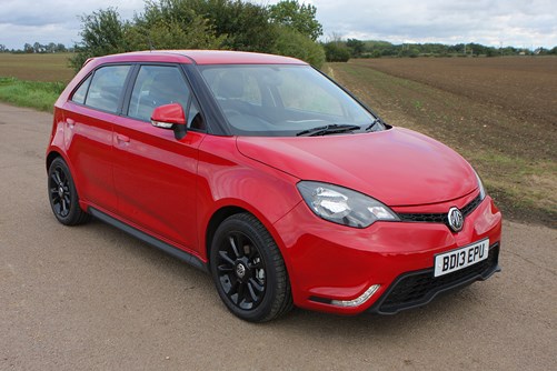 MG Motor UK MG3 (2022) boot space, practicality and safety | Parkers
