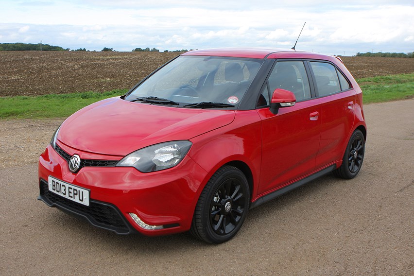 MG Motor UK MG3 (2022) boot space, practicality and safety | Parkers