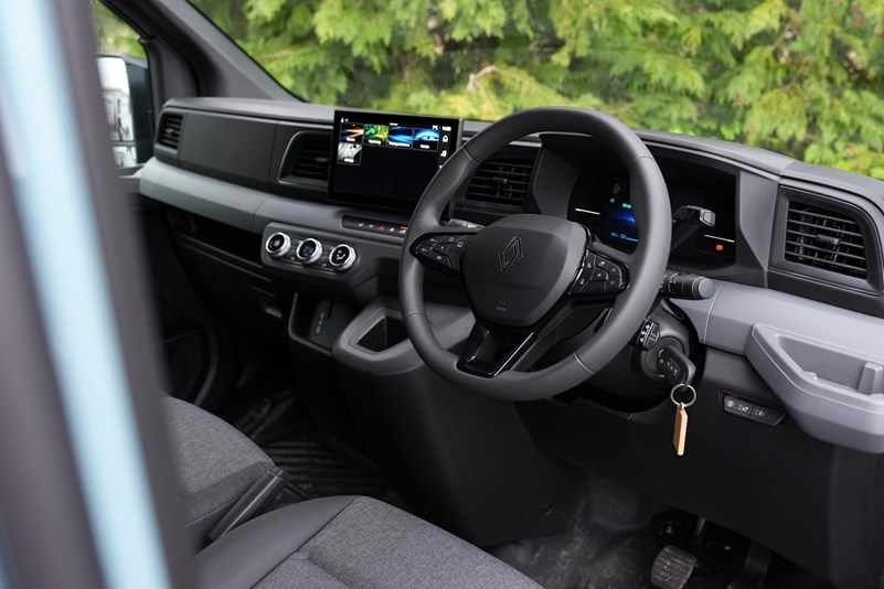 Renault Master E-Tech electric van review: Parkers Van of the Year 2025