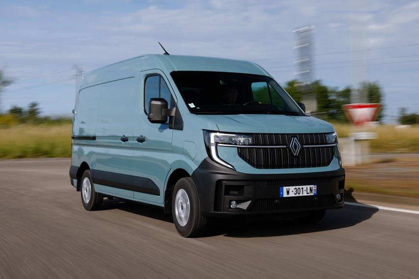 Renault Master E-Tech electric van review: Parkers Van of the Year 2025