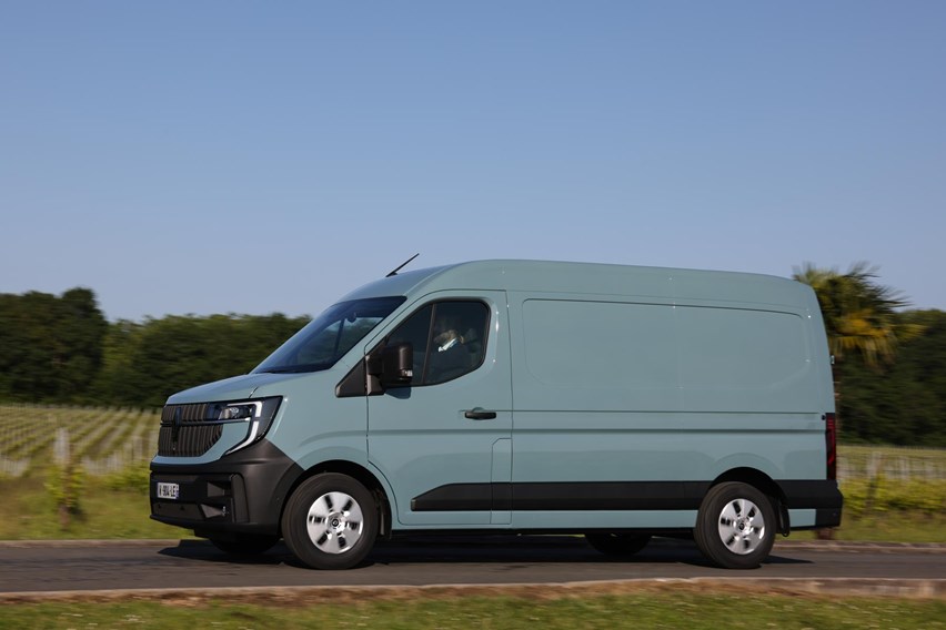 Renault Master E-Tech electric van review: Parkers Van of the Year 2025
