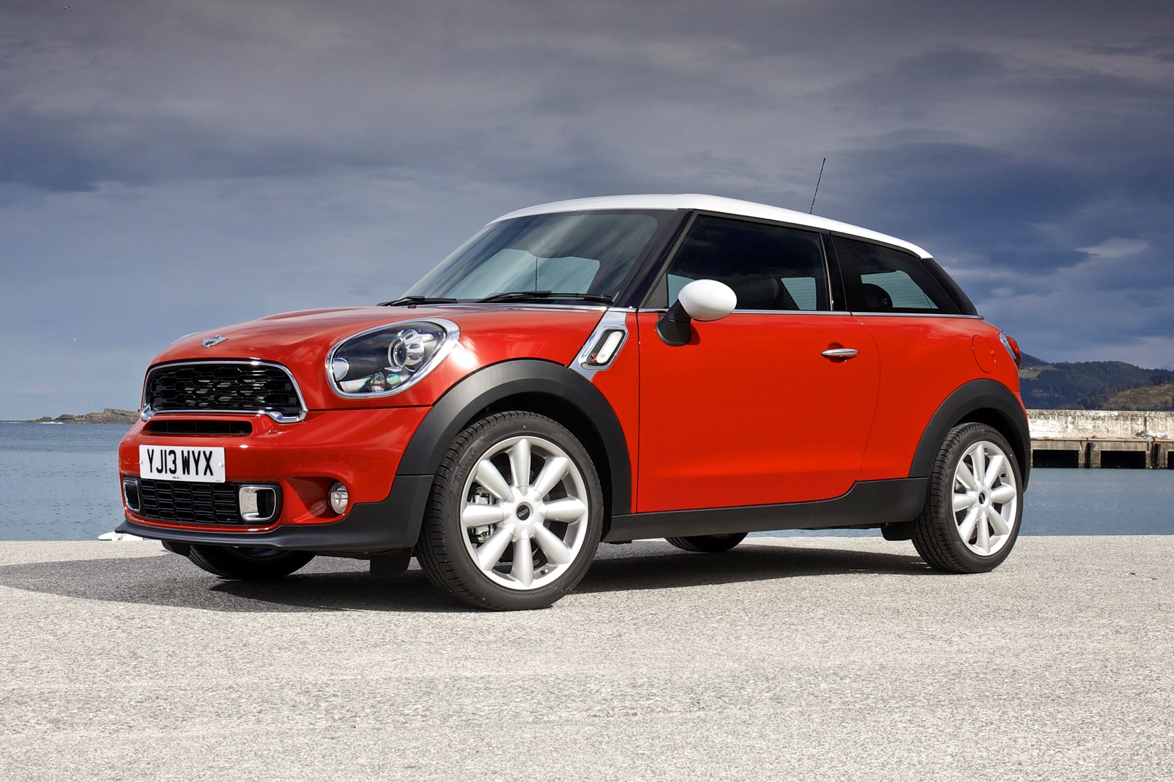 Used MINI Paceman Coupe (2013 - 2016) boot space, practicality and ...