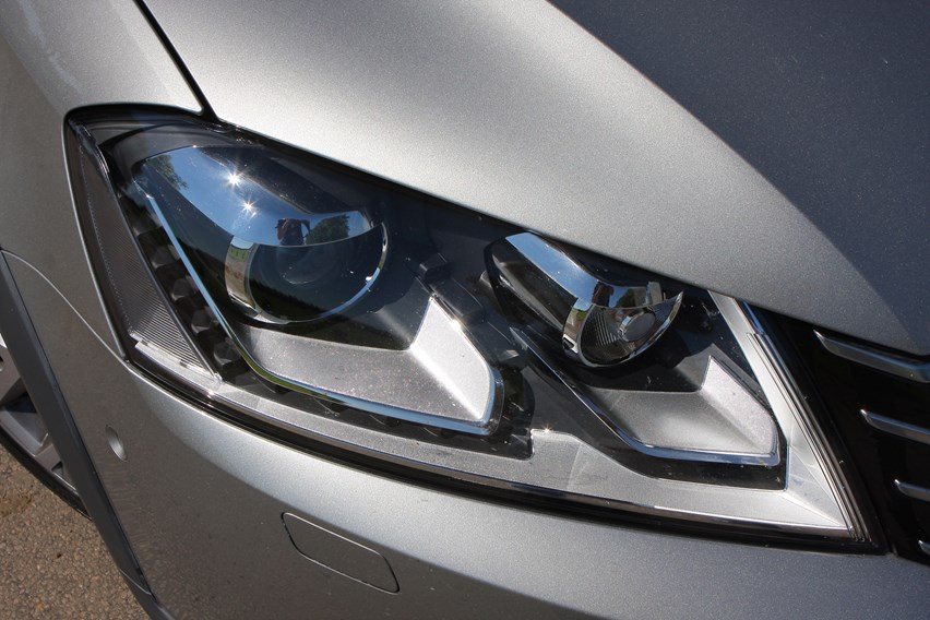 Used Volkswagen Passat Alltrack (2012 - 2014) boot space, practicality ...