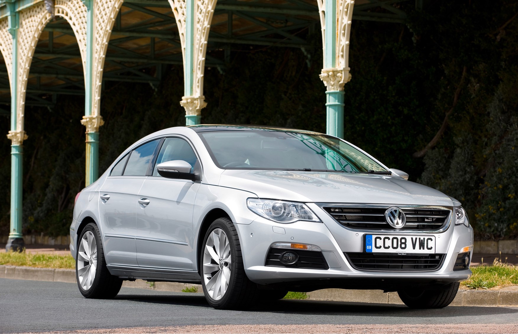 Used Volkswagen Passat CC (2008 - 2011) Review | Parkers