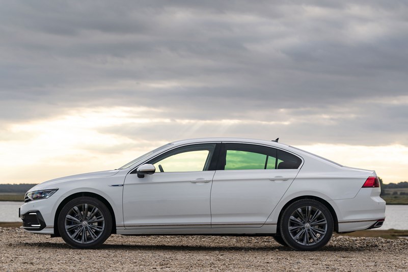 Used Volkswagen Passat Saloon (2015 - 2021) boot space, practicality ...