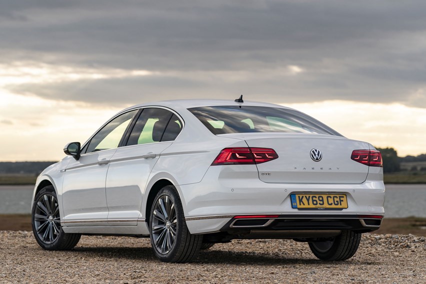 Used Volkswagen Passat Saloon (2015 - 2021) Review | Parkers
