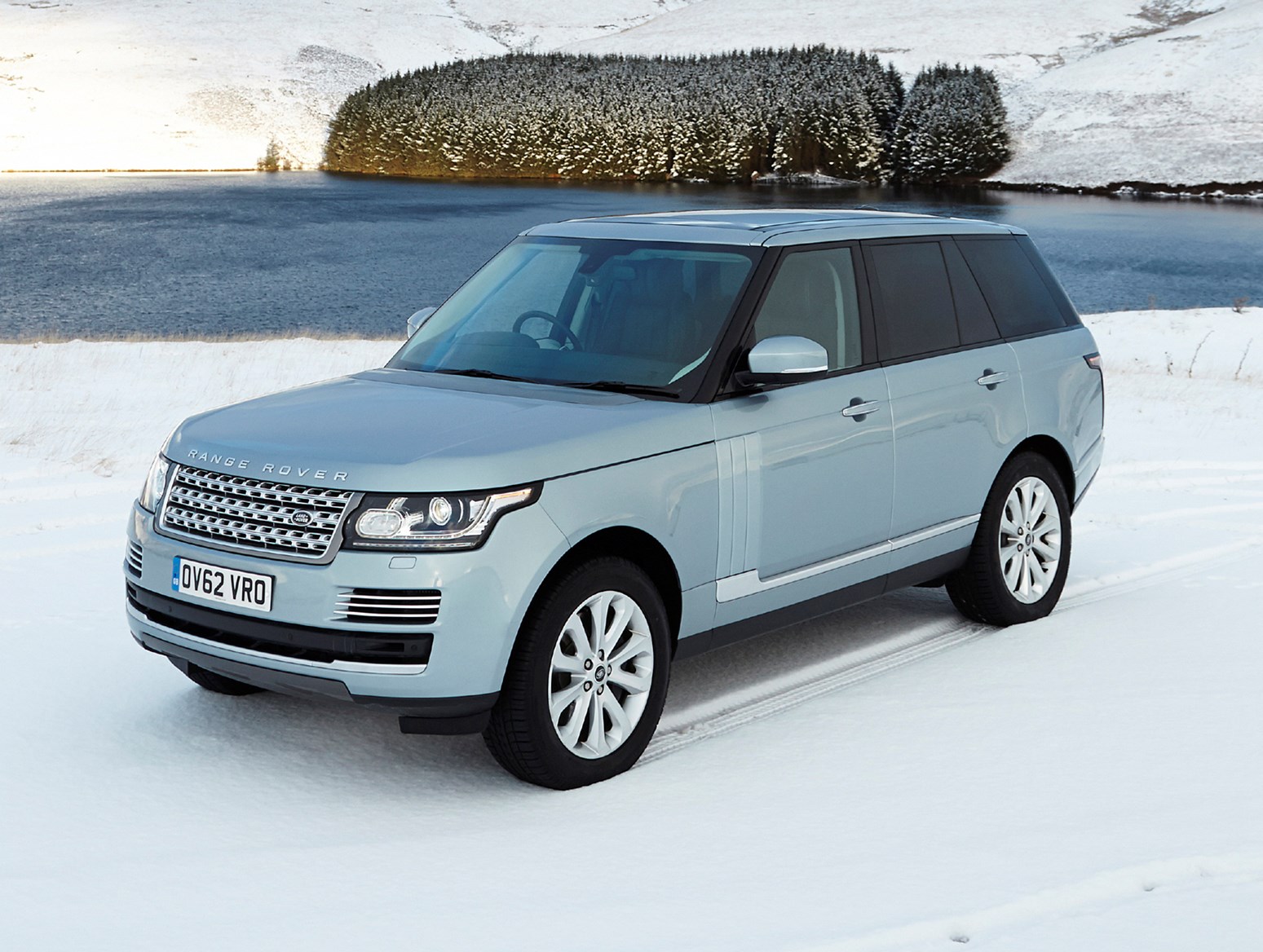 Used Land Rover Range Rover Estate (2013 - 2021) Practicality | Parkers