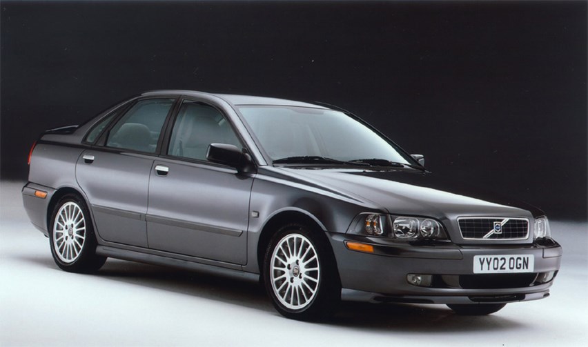 Used Volvo S40 Saloon (1996 - 2004) Review | Parkers
