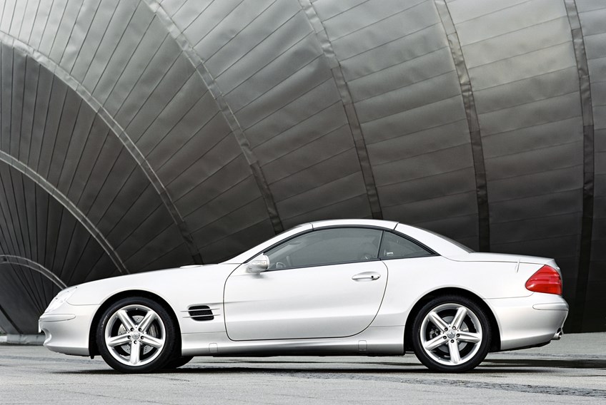 Used Mercedes-Benz SL-Class Convertible (2002 - 2011) Review | Parkers