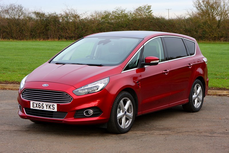 Ford S-MAX Review (2022) | Parkers