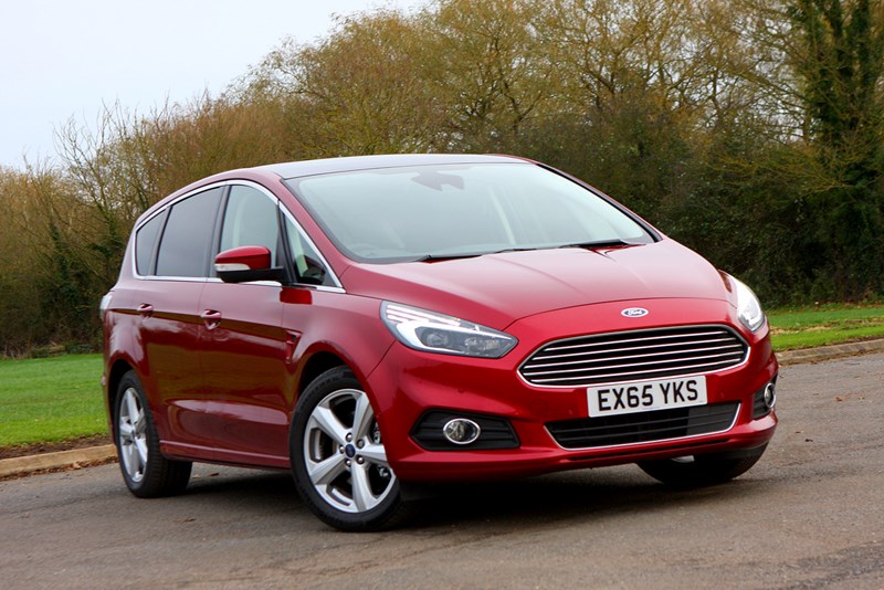 Ford S-MAX (2022) boot space, practicality and safety | Parkers
