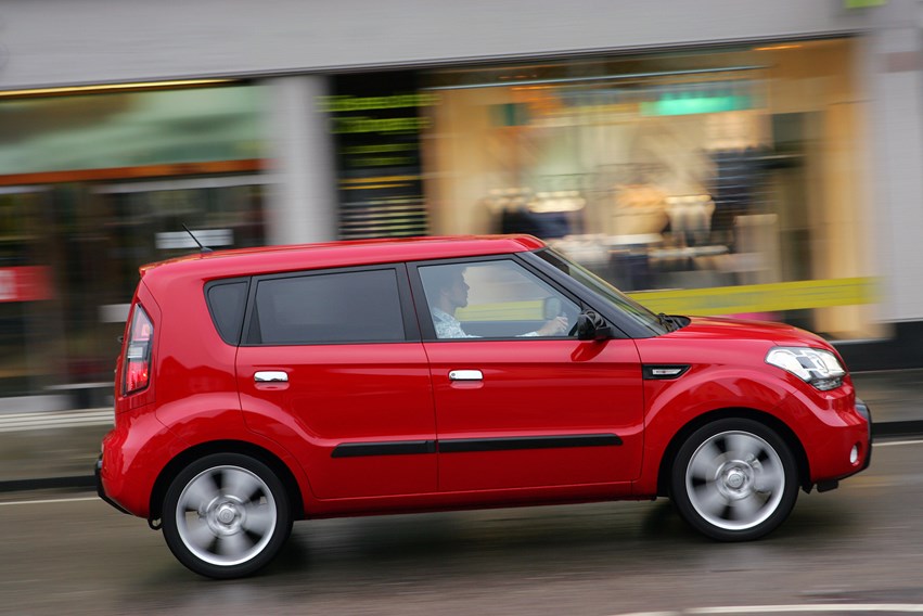 Used Kia Soul Hatchback (2009 - 2013) Review | Parkers