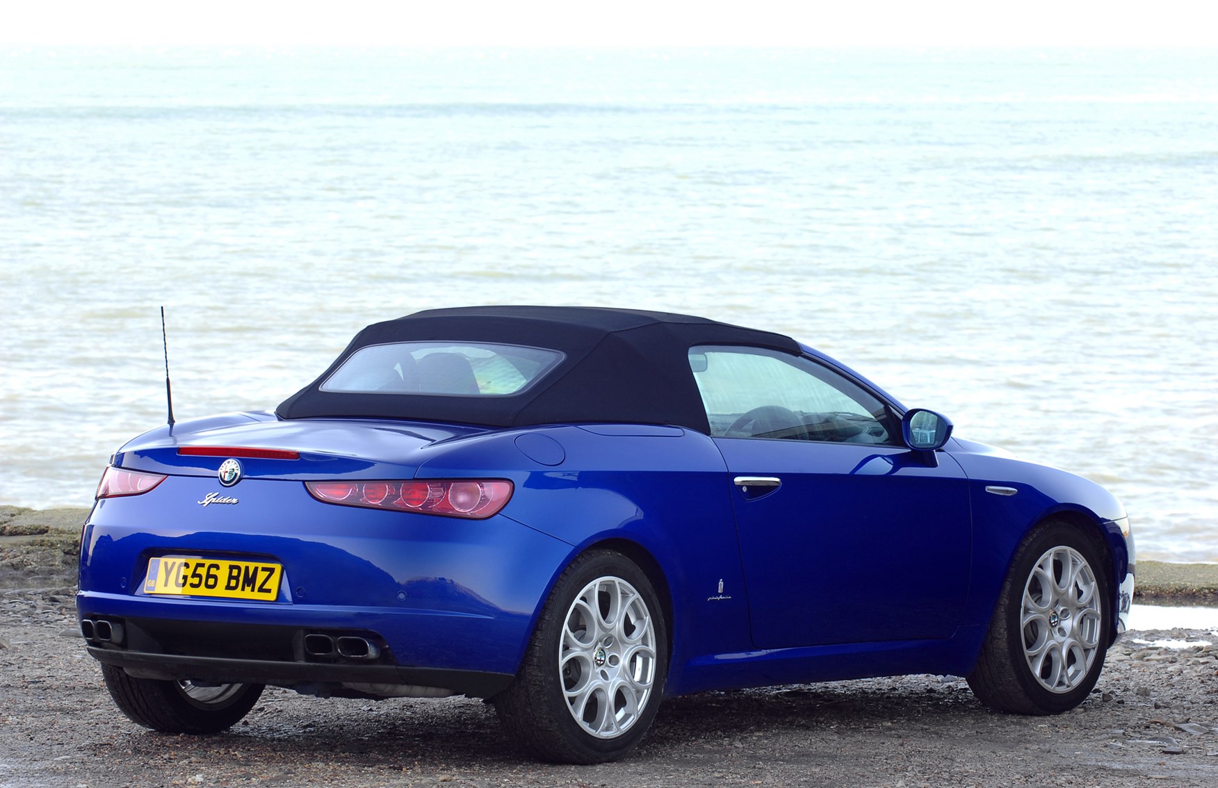 Used Alfa Romeo Spider Convertible (2007 - 2010) Review | Parkers