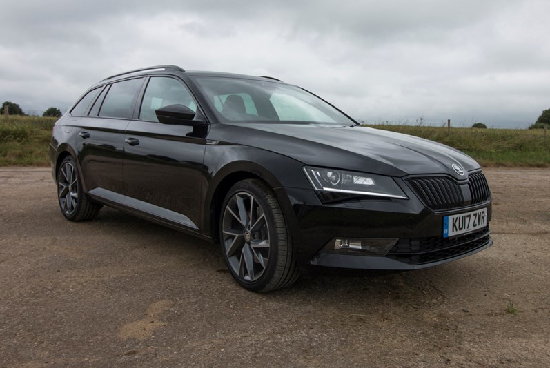 Skoda Superb Estate Review (2022) | Parkers