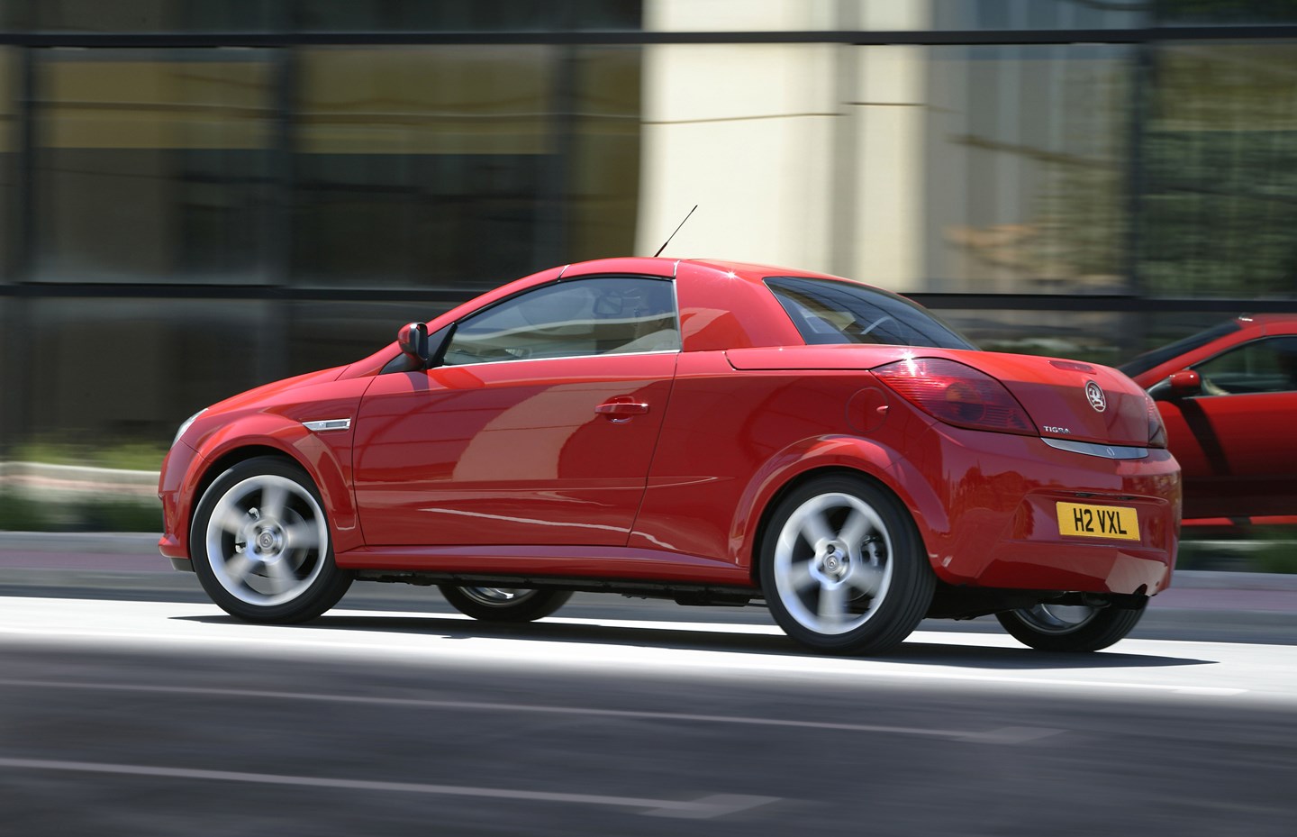 Used Vauxhall Tigra Roadster (2004 - 2009) Review | Parkers