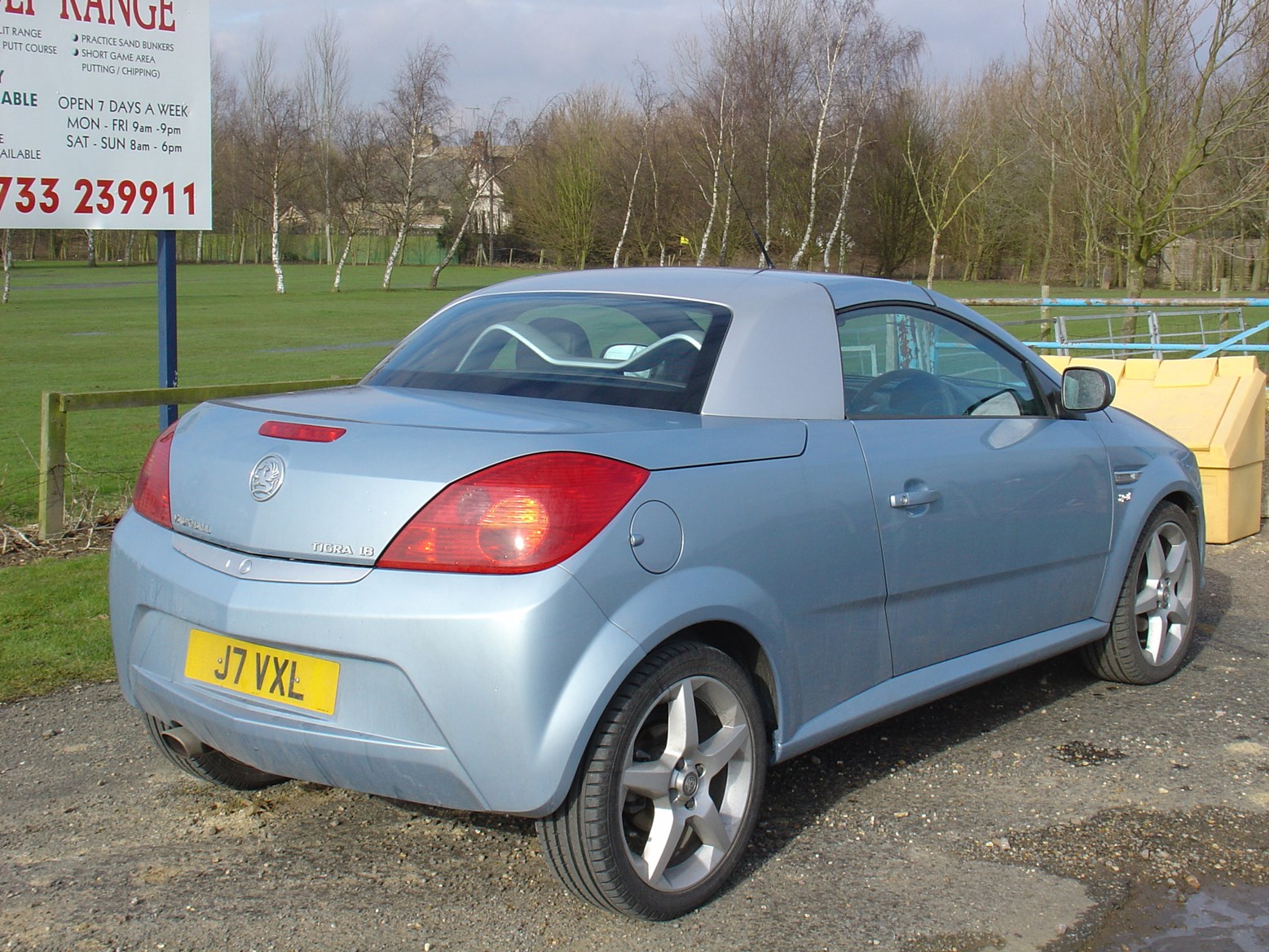 Used Vauxhall Tigra Roadster (2004 - 2009) Review | Parkers