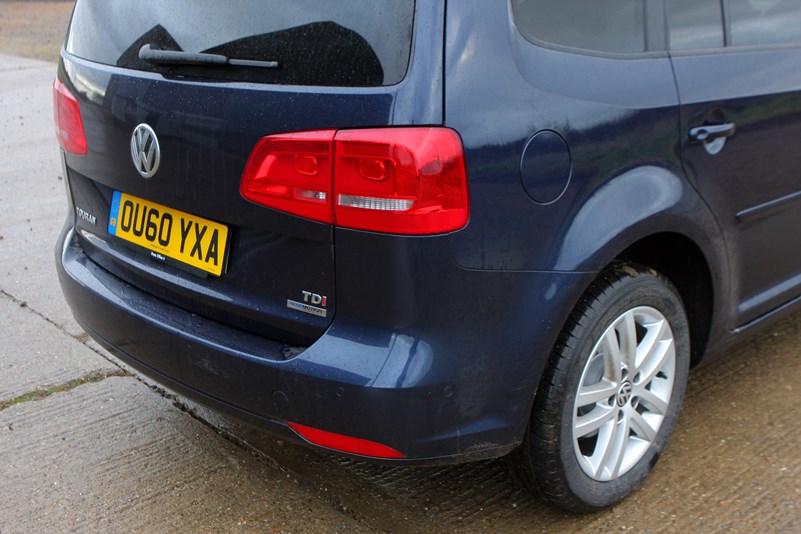 Used Volkswagen Touran Estate (2010 - 2015) boot space, practicality ...