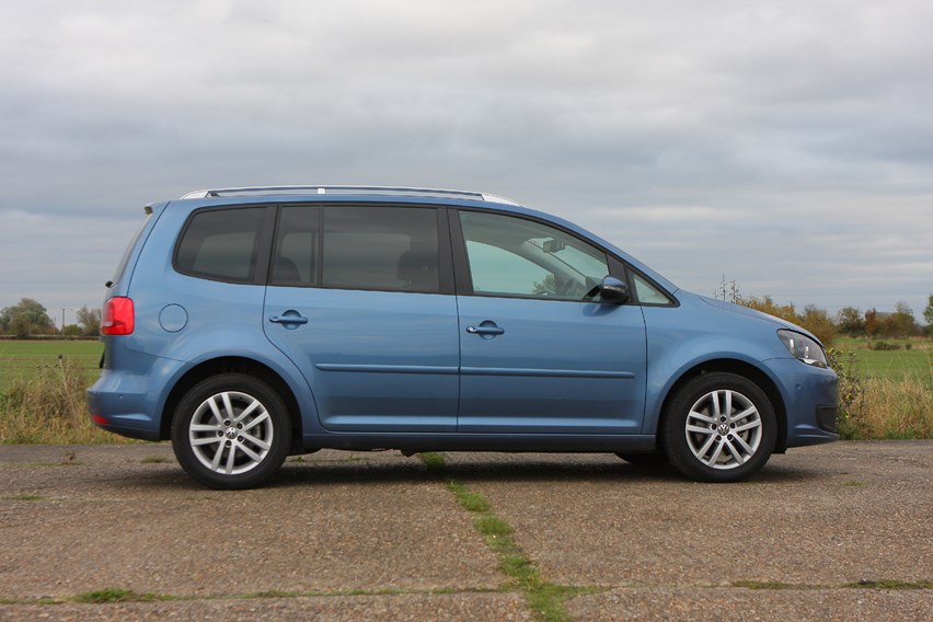 Used Volkswagen Touran Estate (2010 - 2015) boot space, practicality ...