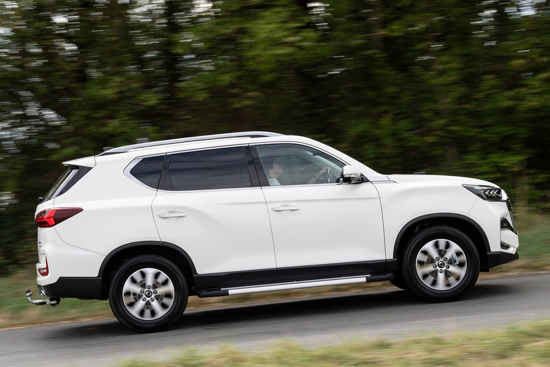 SsangYong Rexton (2022) boot space, practicality and safety | Parkers