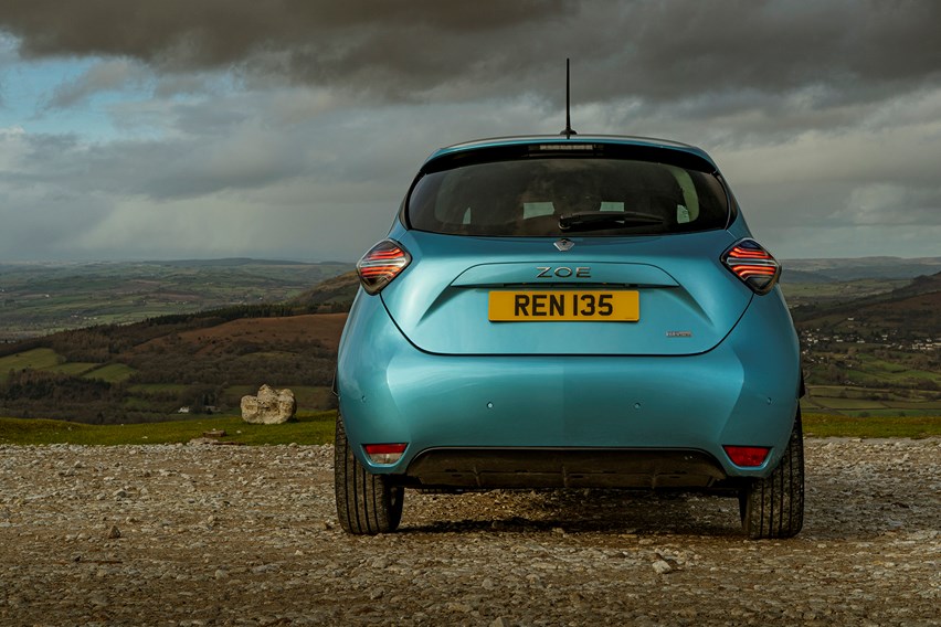 Renault Zoe (2022) boot space, practicality and safety | Parkers