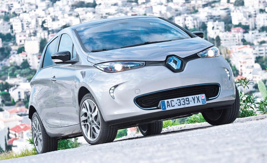 Renault Zoe (2022) boot space, practicality and safety | Parkers