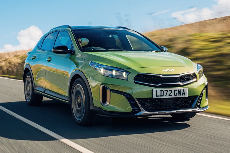 Kia Xceed (2022) boot space, practicality and safety | Parkers