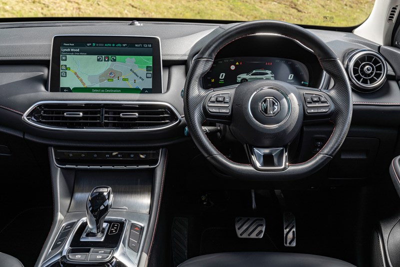 MG HS (2022) boot space, practicality and safety | Parkers