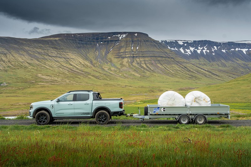 Ford Ranger Plug-in Hybrid dimensions, payload and towing capacity