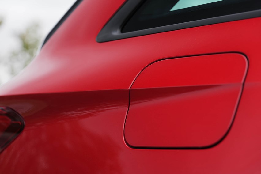 SEAT Leon Estate (2023) boot space, practicality and safety | Parkers