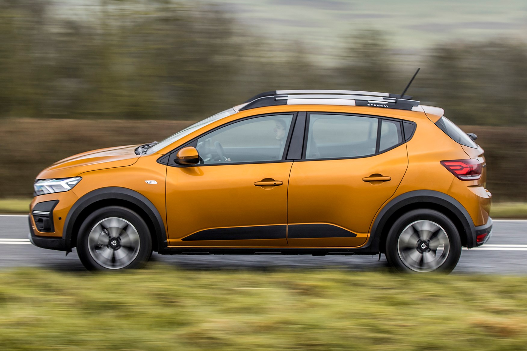 Dacia Sandero Stepway (2021) review