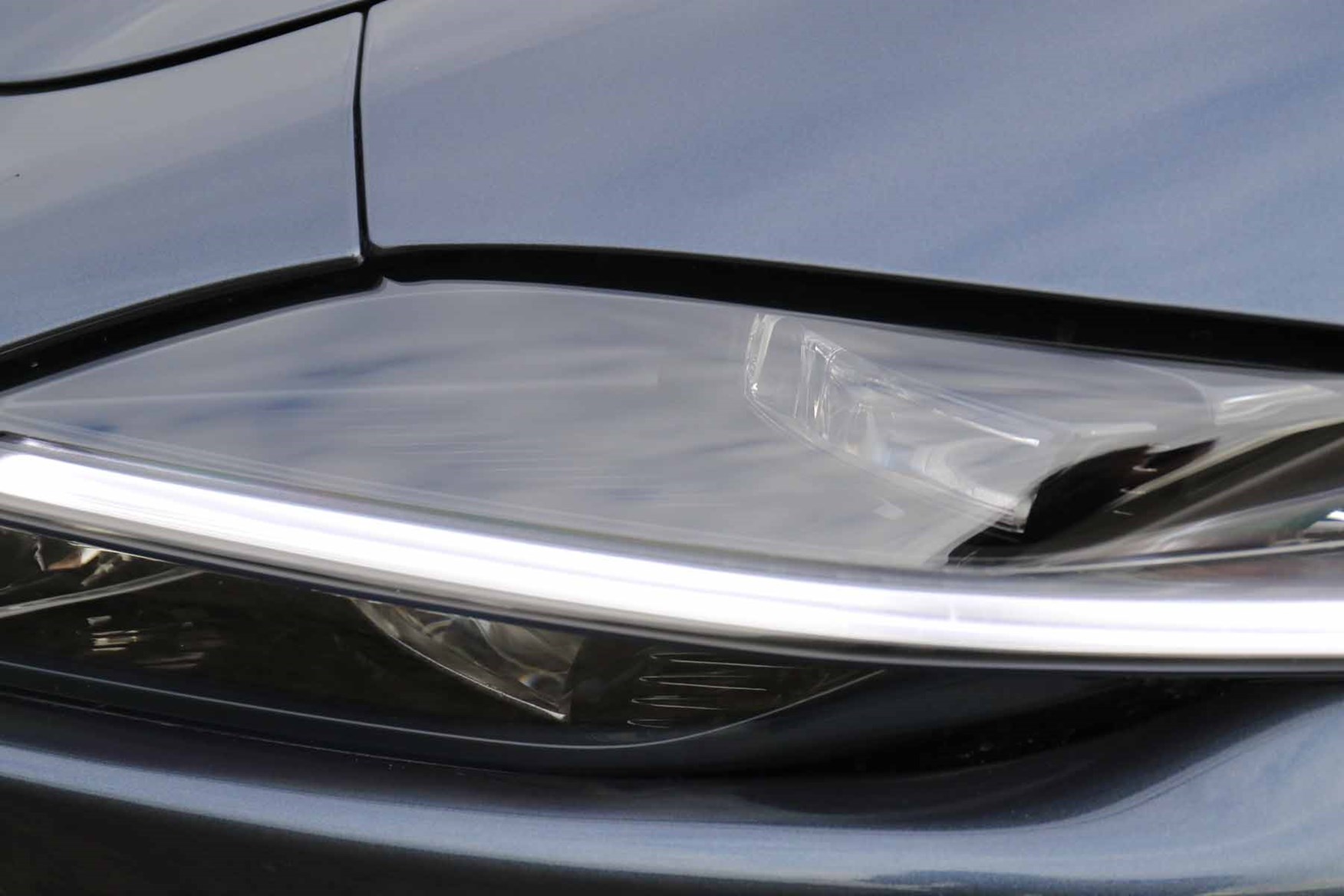 Ferrari Roma (2022) engines, drive and performance | Parkers