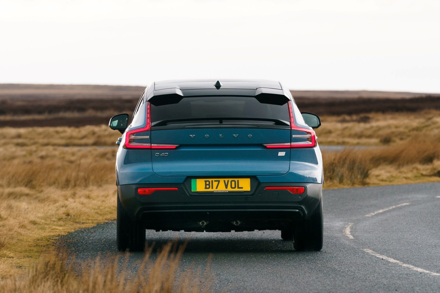 Volvo C40 (2022) boot space, practicality and safety | Parkers