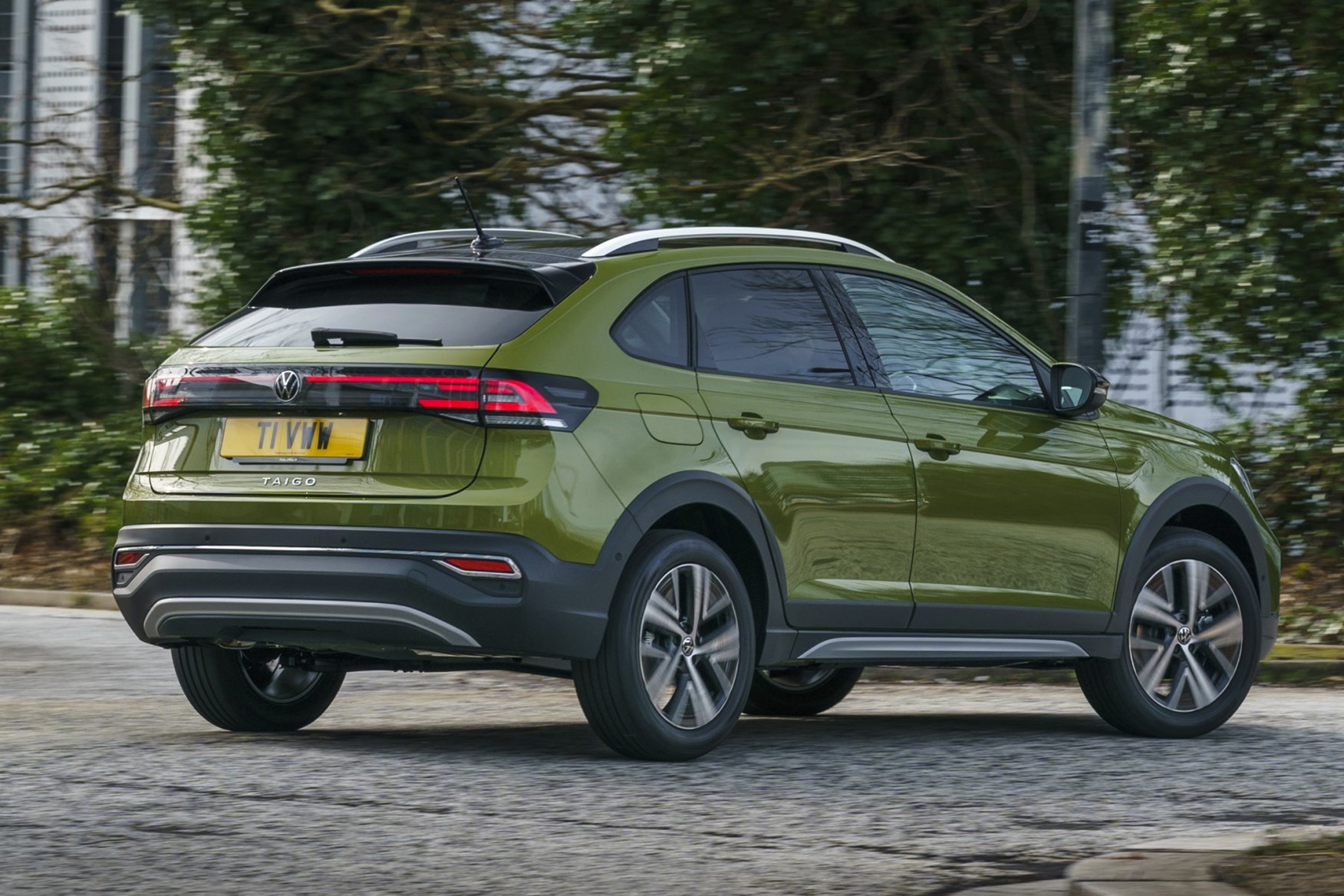 Volkswagen Taigo (2022) boot space, practicality and safety | Parkers