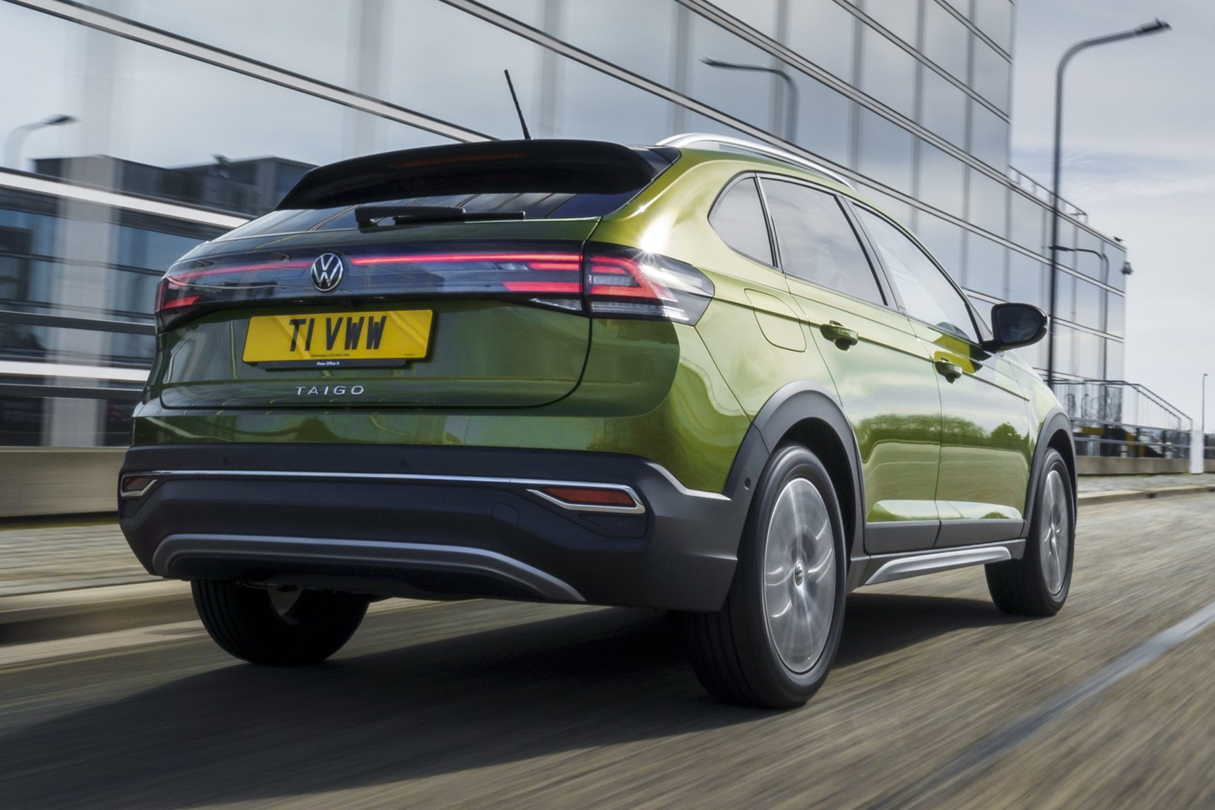 Volkswagen Taigo Review (2022) | Parkers