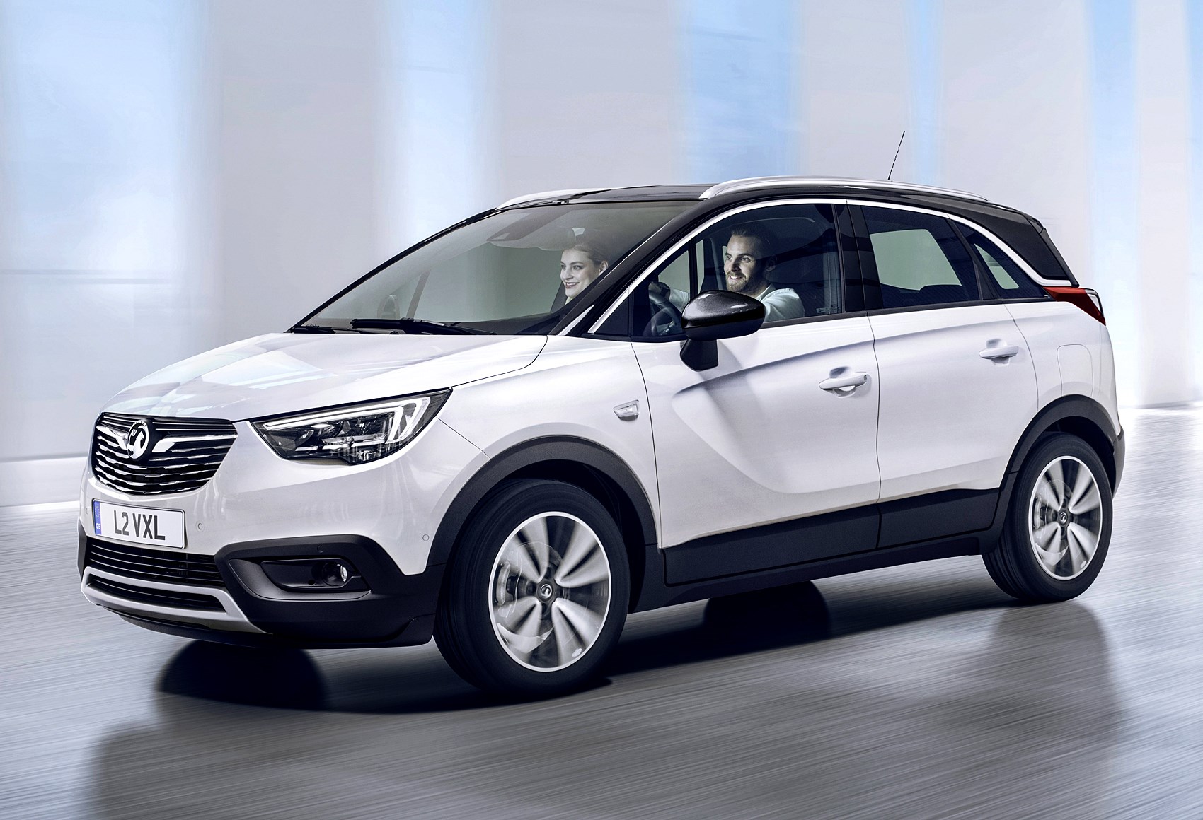 Used Vauxhall Crossland X SUV (2017 - 2020) boot space, practicality ...