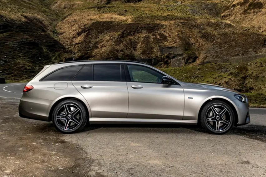 Mercedes-Benz E-Class Estate Review (2022) | Parkers