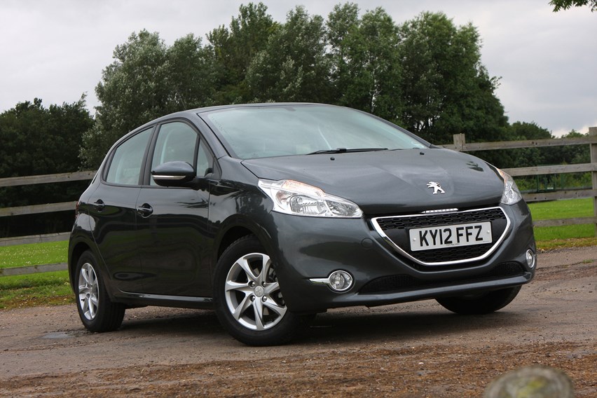 Used Peugeot 208 Hatchback (2012 - 2019) Review | Parkers