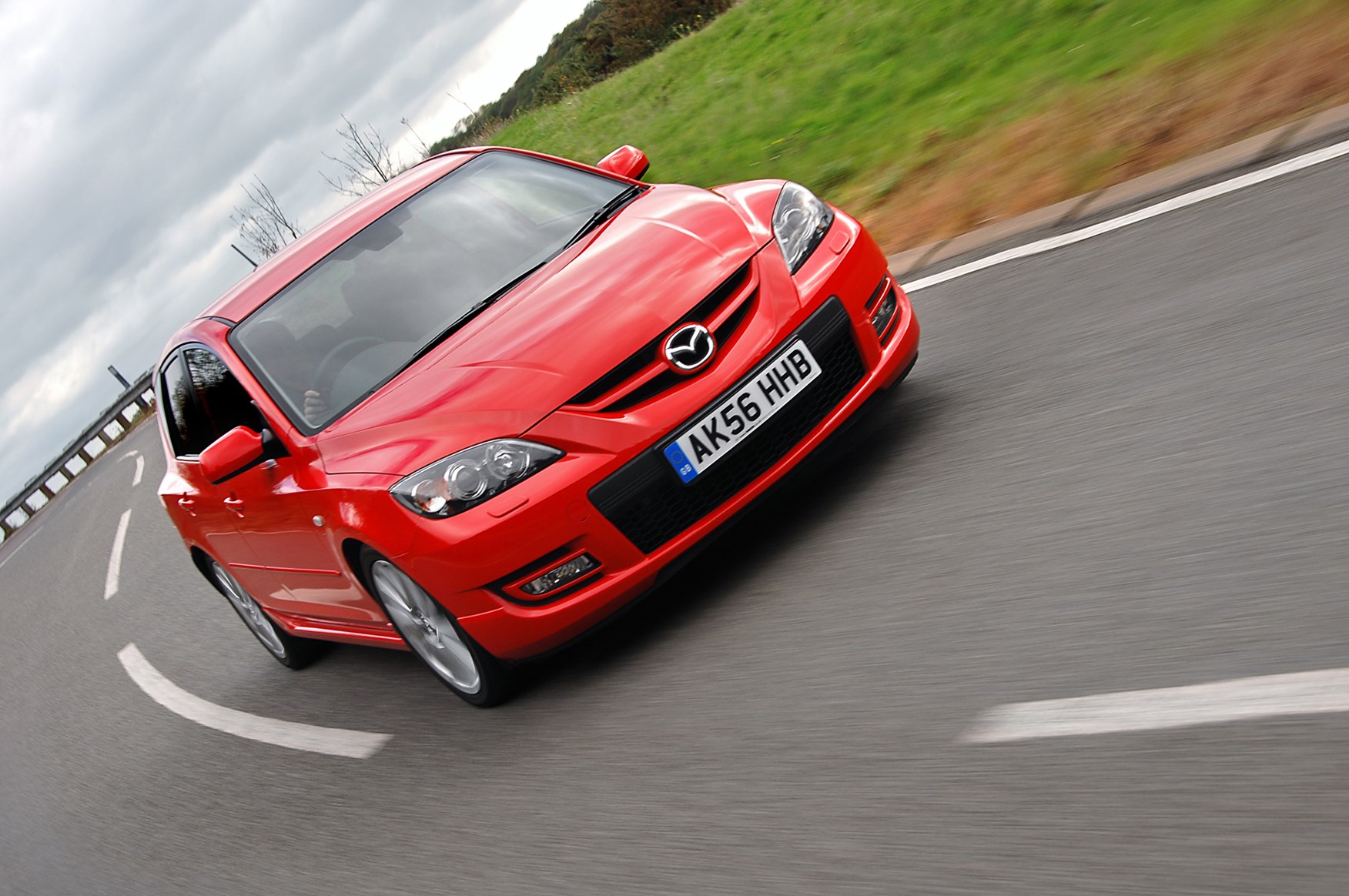 Used Mazda 3 MPS (2007 - 2008) boot space, practicality and safety ...