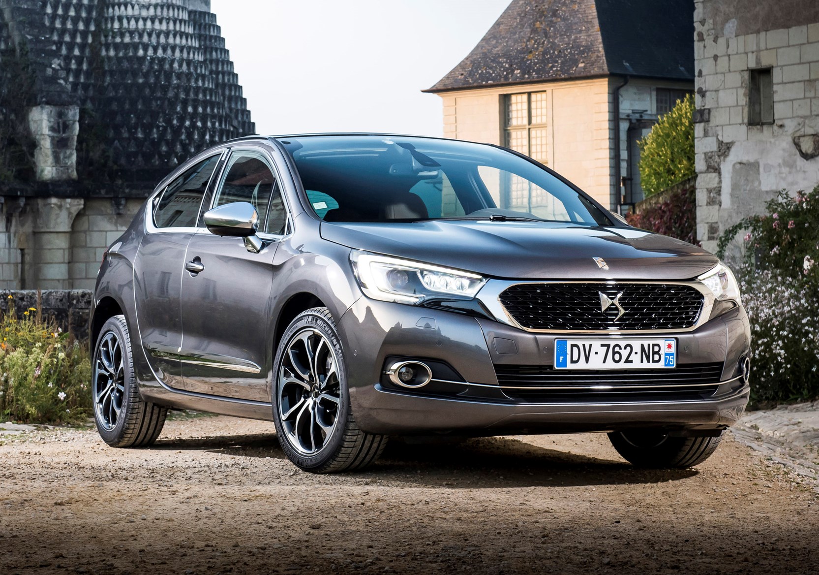 Used DS 4 Hatchback (2015 - 2018) Review | Parkers