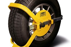The best wheel clamps to keep your car secure 2025