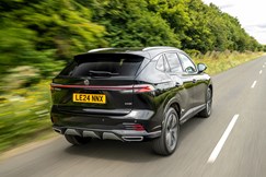 MG HS (2024) boot space & practicality