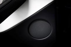 Tesla Model Y facelift – more driving range and sleeker look for ...