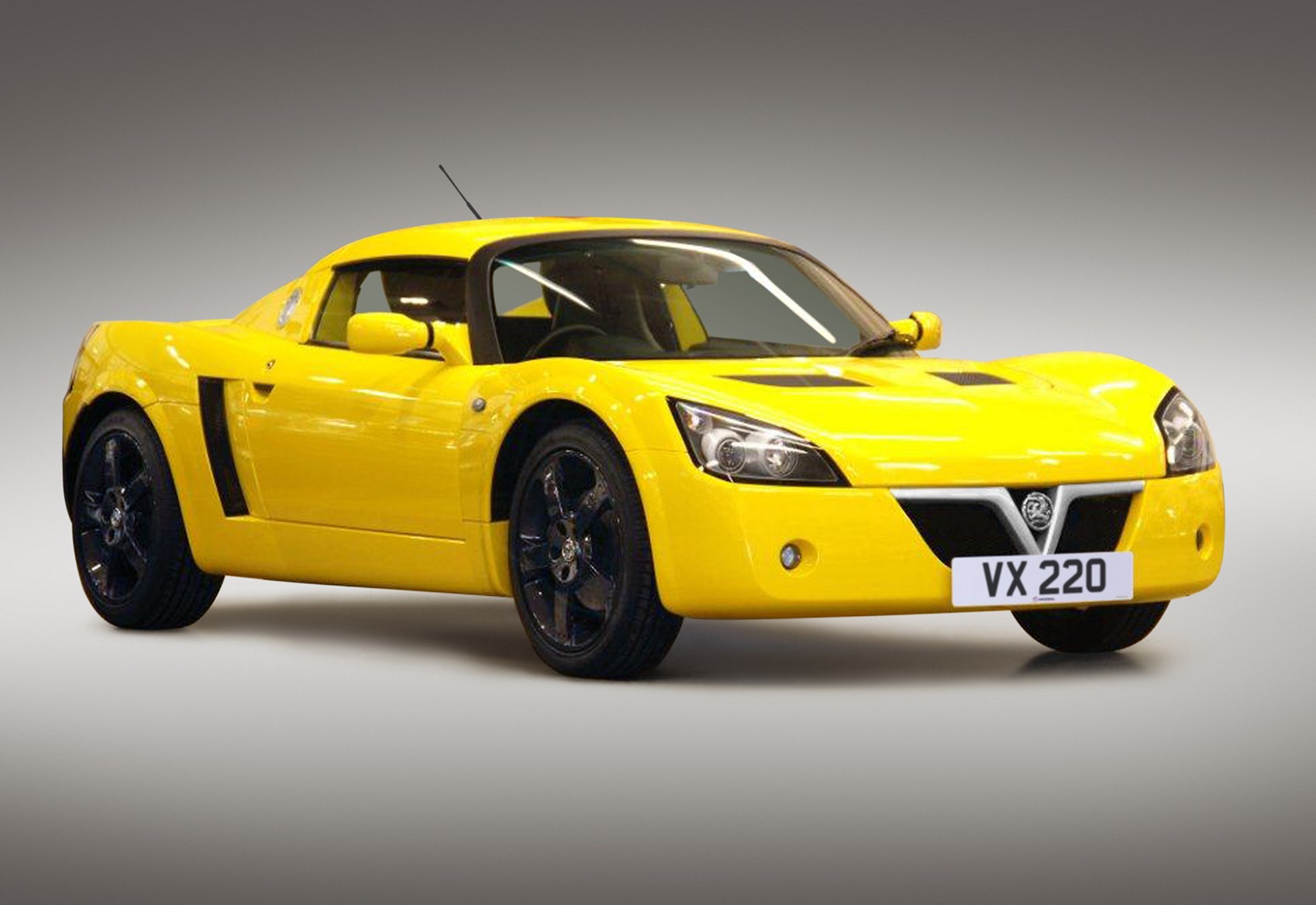 Vauxhall VX220 Roadster (2000 - 2005) Photos | Parkers