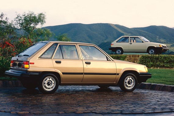 Toyota Tercel Estate 1.5 4WD 5d specs & dimensions | Parkers