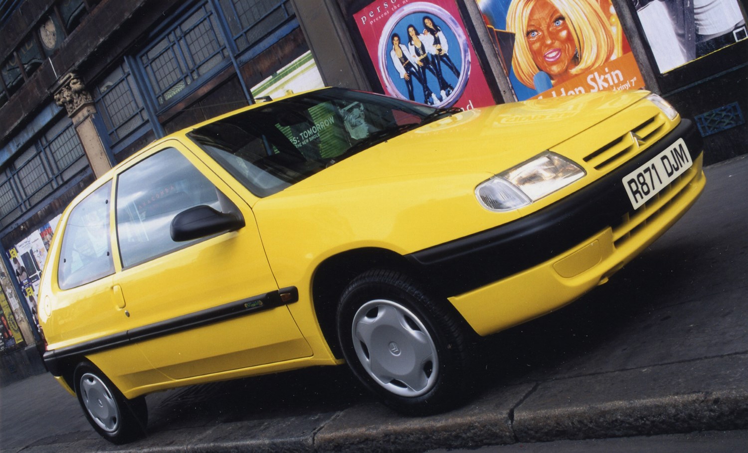 Citroën Saxo Hatchback (1996 - 2003) Photos | Parkers