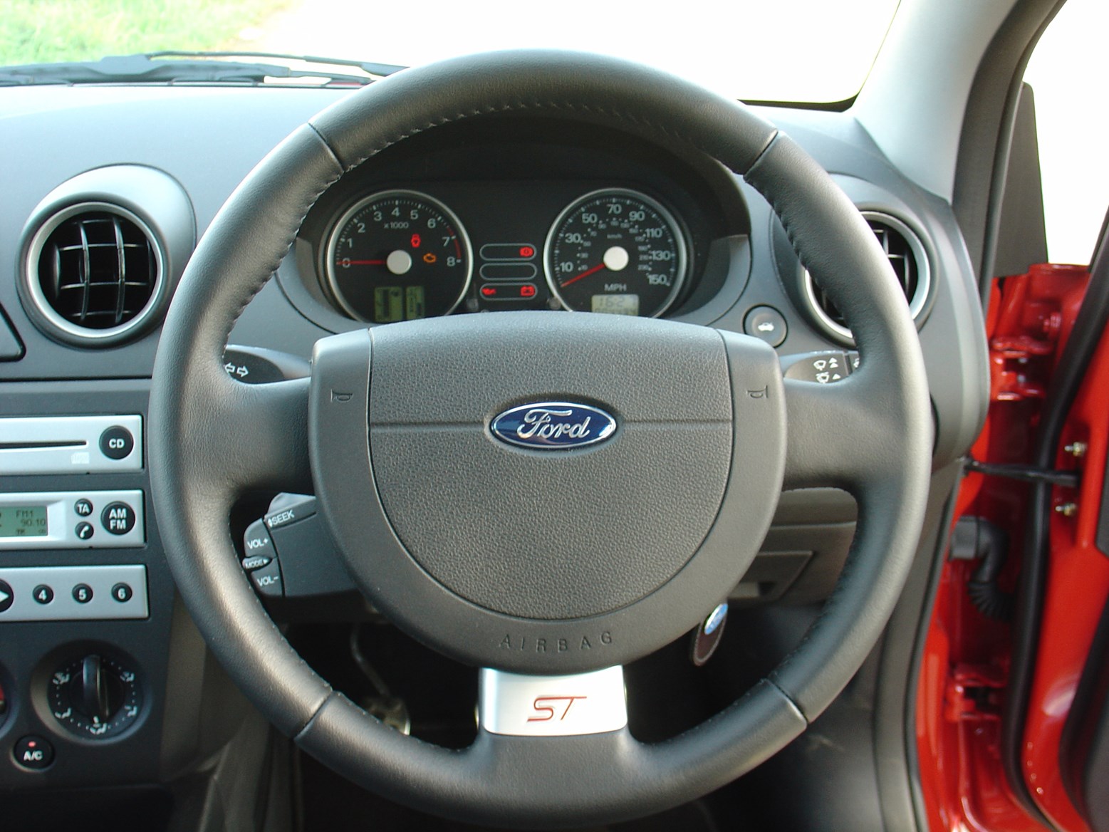 Ford Fiesta ST (2005 - 2008) Photos | Parkers