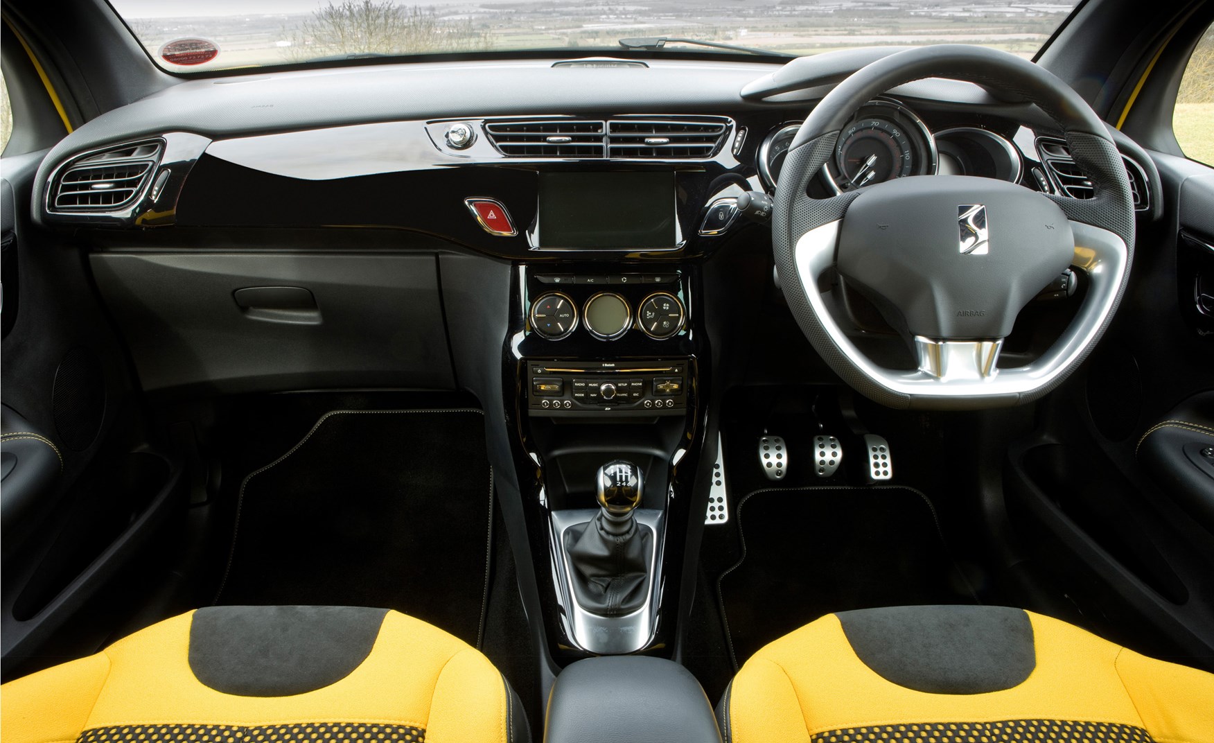 Citroën DS3 Hatchback (2010 - 2015) Photos | Parkers