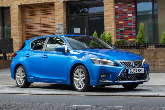 Lexus CT Hatchback 200h Takumi E-CVT auto 5d specs & dimensions | Parkers