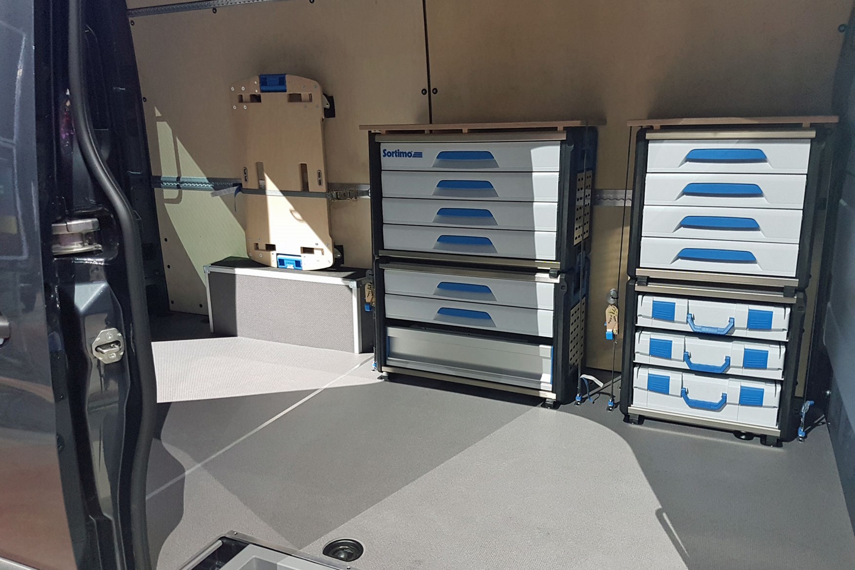 Mercedes Sprinter 2018 news | Parkers