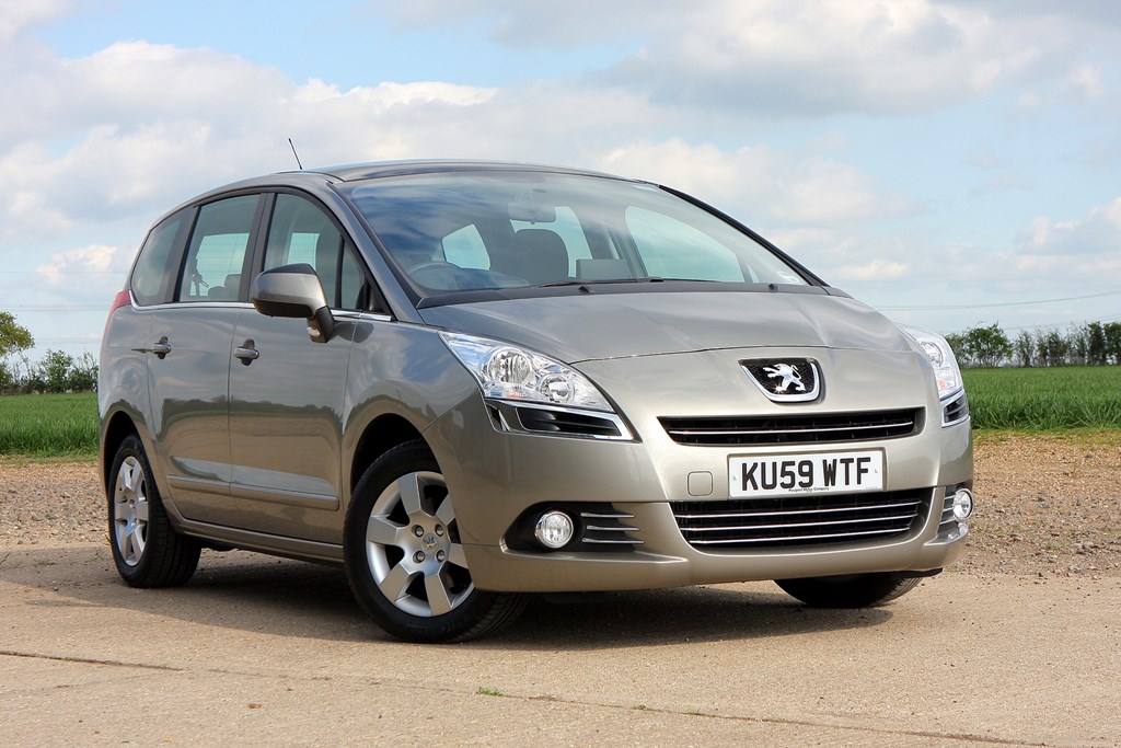 Used Peugeot 5008 Estate (2010 - 2016) mpg, costs & reliability